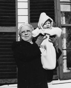 Helen Connell Taylor – Stocker Family Notes and Photos